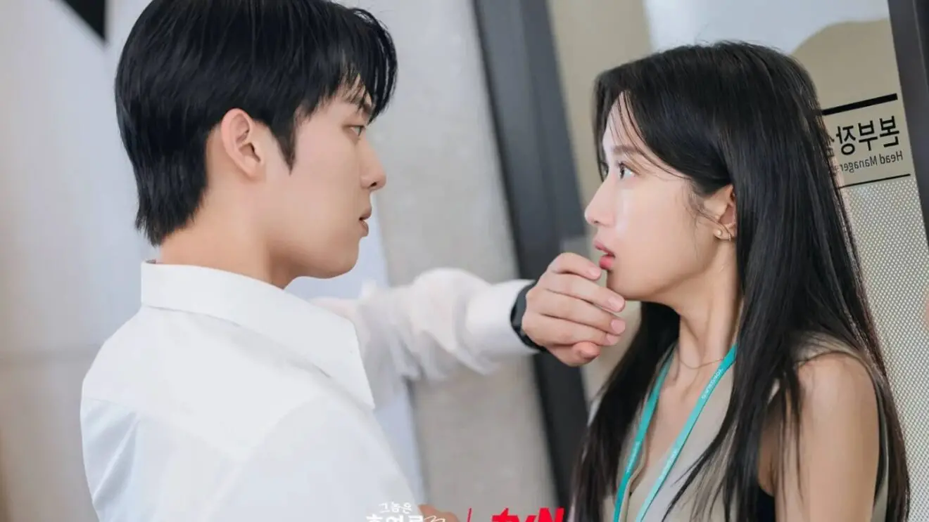 My Dearest Nemesis Episode 1 Recap: Baek Soo-Jung & Ban Joo-Yeon Reunited - KDramaWave